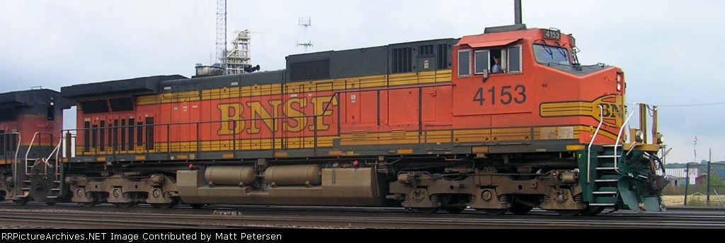 BNSF 4153